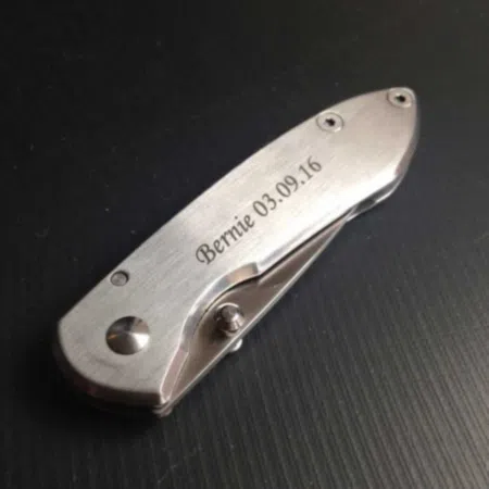 engraved knife uk